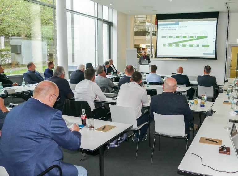 bauelemente bau: Die Fachzeitschrift und das Marketingmagazin für den Fenster-, Türen- und ...